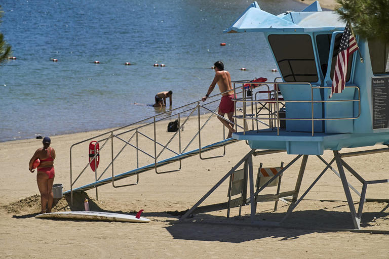 Beach warnings issued over high bacteria levels ahead of LA heat wave