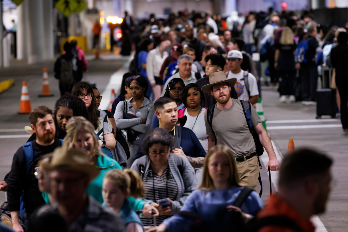 Missed flights due to long TSA lines? Don't expect a refund