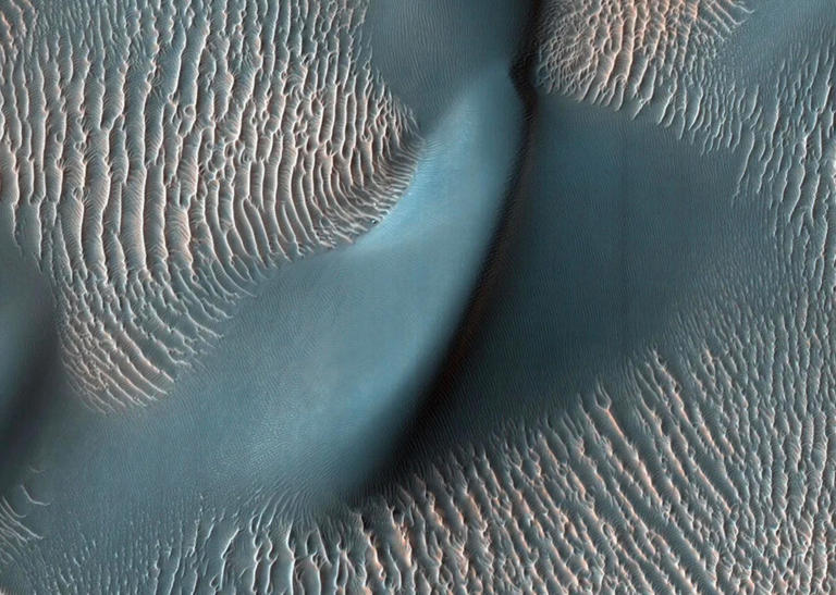 NASA shares stunning Mars images on orbiter’s 20th anniversary