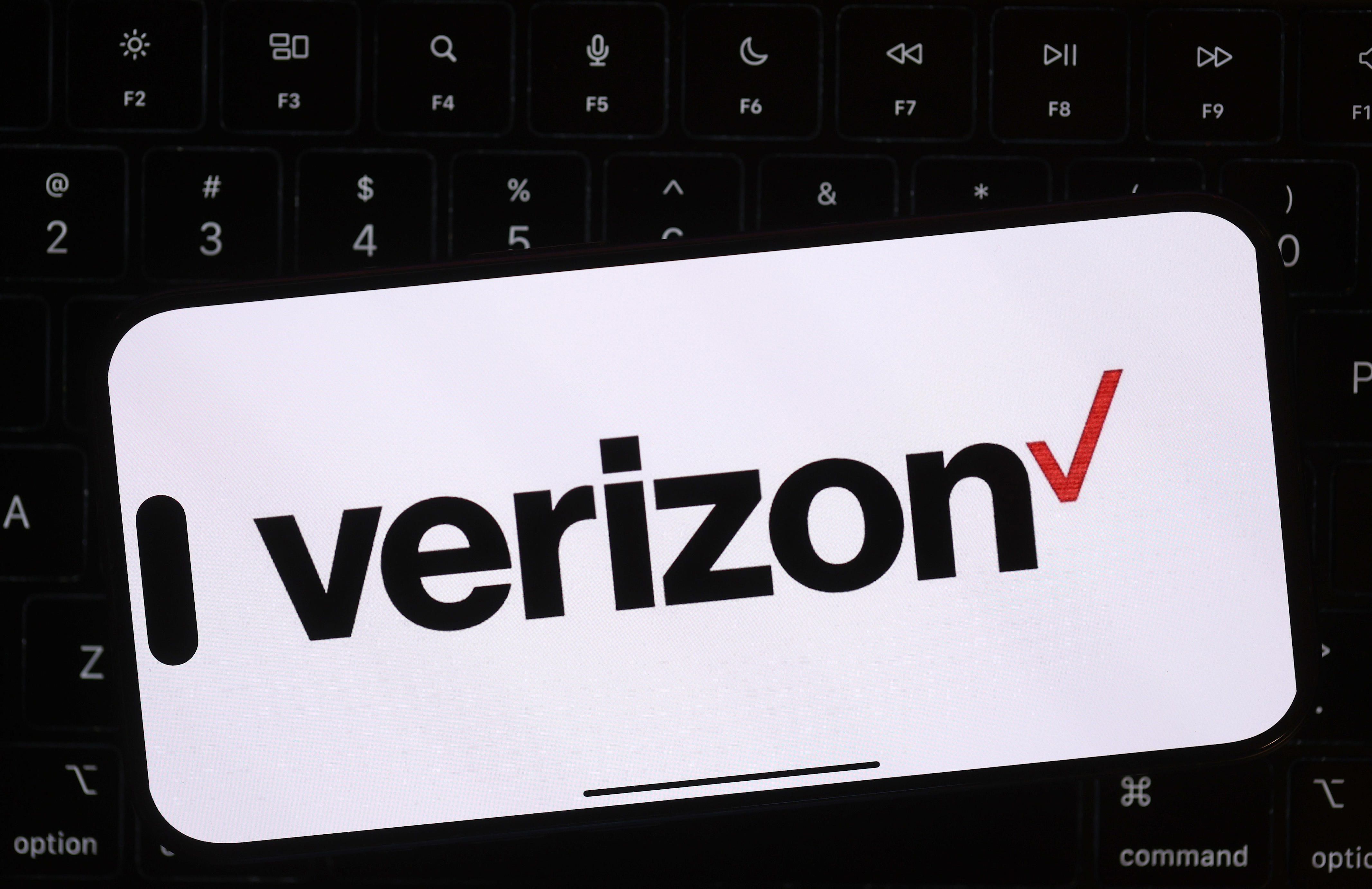 Verizon cell outage impacts users. Is Verizon down right now?