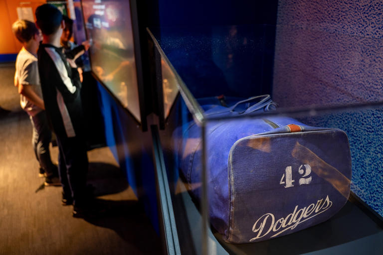 The big picture: Flyers bounce back, Jordan Davis gets paid, and the ...