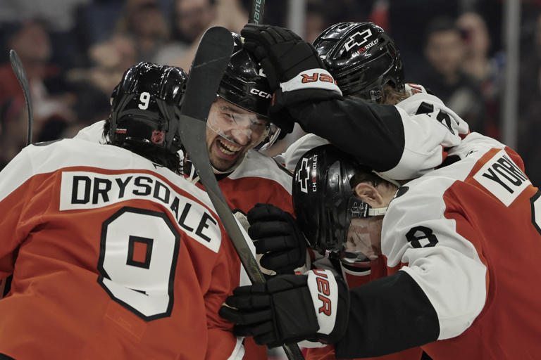 The big picture: Flyers bounce back, Jordan Davis gets paid, and the ...