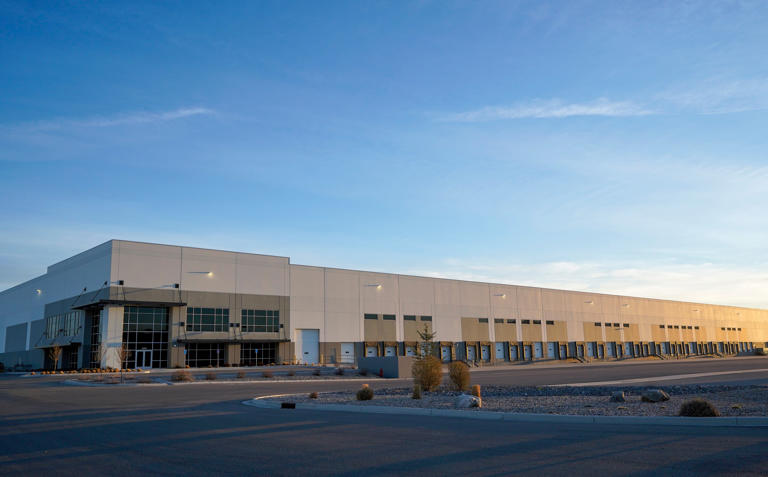 How ICE’s Salt Lake City warehouse could fit into Trump’s deportation ...