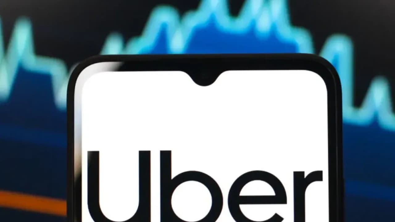 Uber considers funding former CEO Travis Kalanick's self-driving ...
