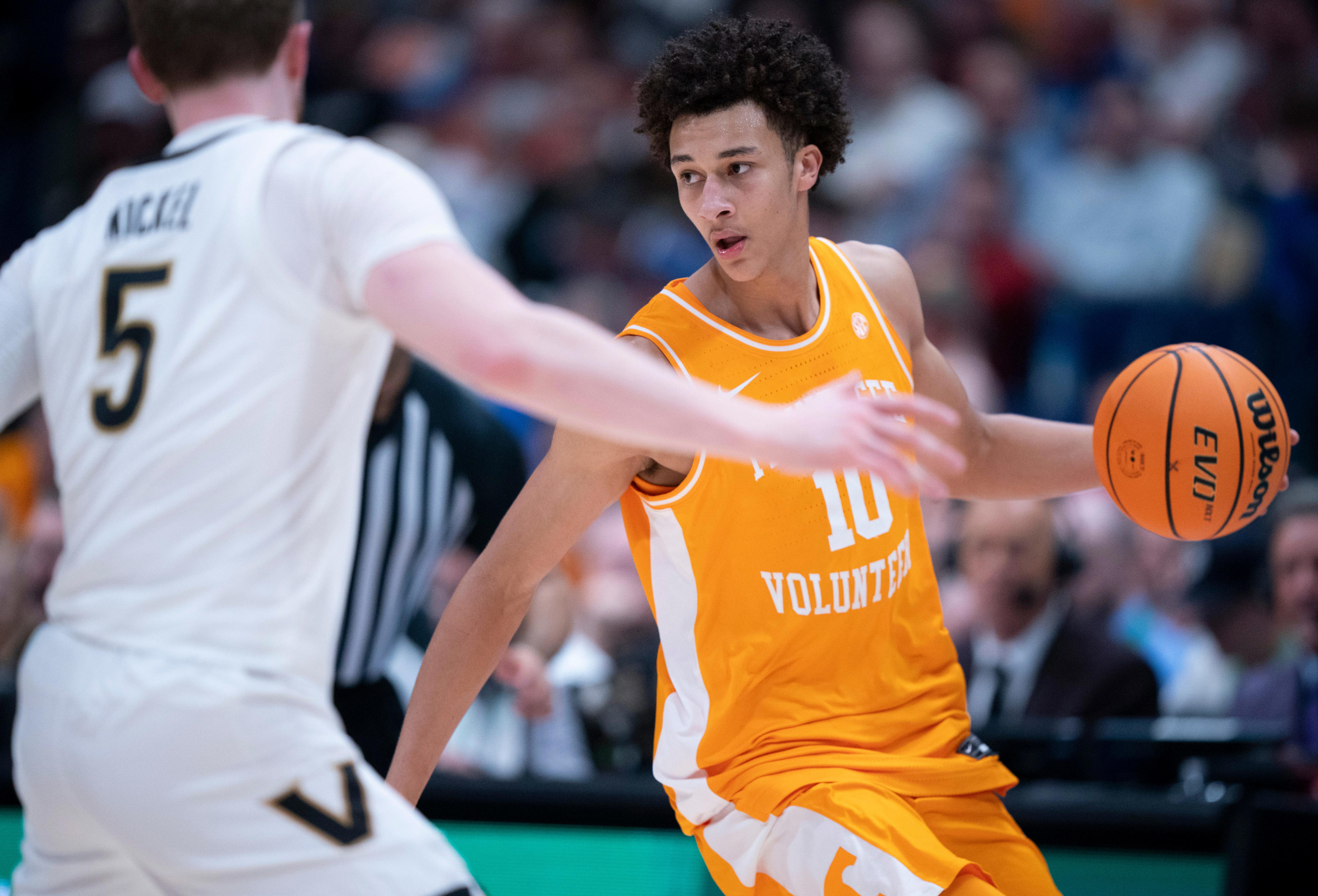March Madness schedule today, TV schedule, scores for Friday's NCAA ...