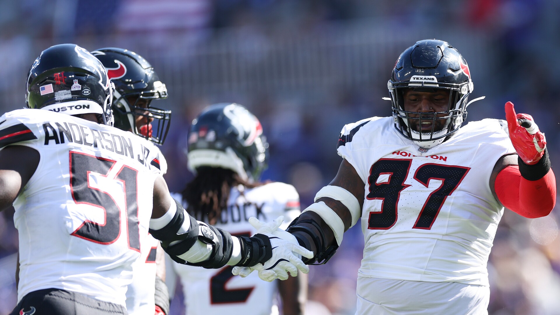 Texans release DTs Mario Edwards Jr., Kurt Hinish