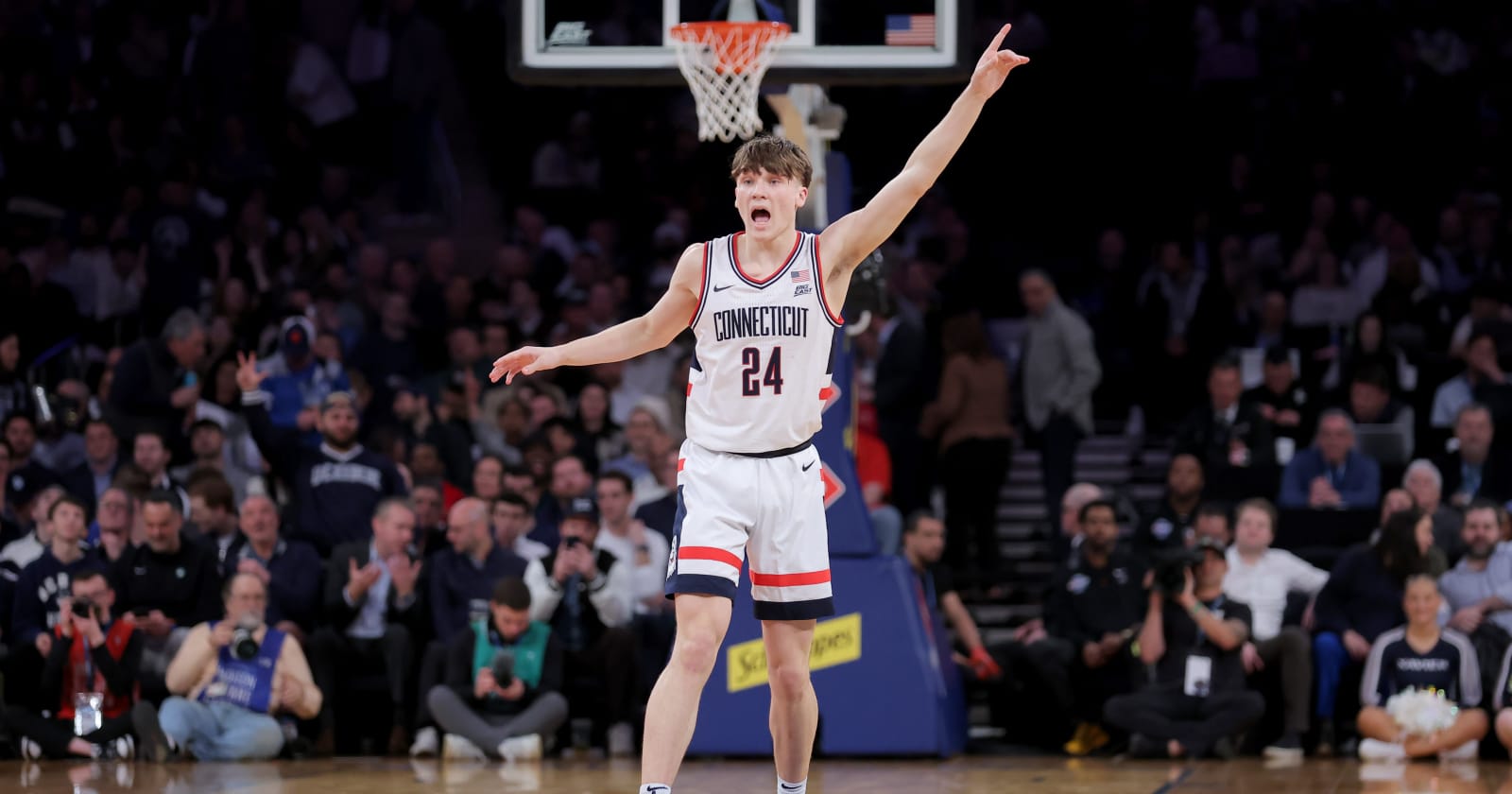 Mullins spearheads UConn basketball’s 67-51 win over Georgetown in Big ...