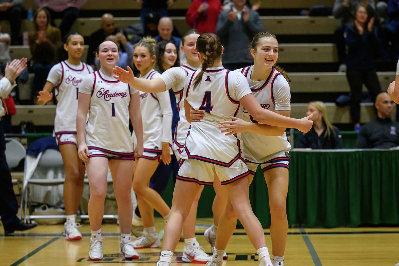 Albany Academy girls' basketball advances to NYSPHSAA Class A semifinals