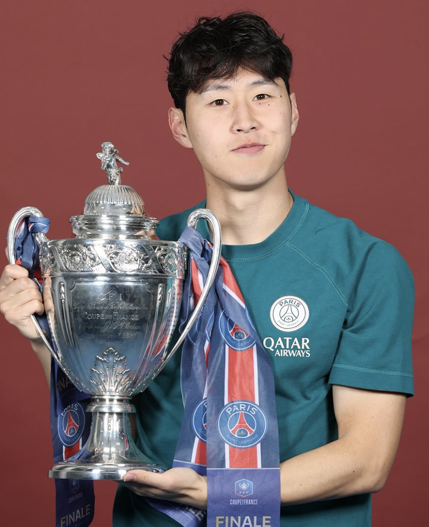 韓 축구 대형사고 '2부' 갈 토트넘보다 훨씬 낫다… 이강인 데려온다 EPL 팀들 줄섰다 → 뉴캐슬까지 참전, PSG 684억 결단하나
