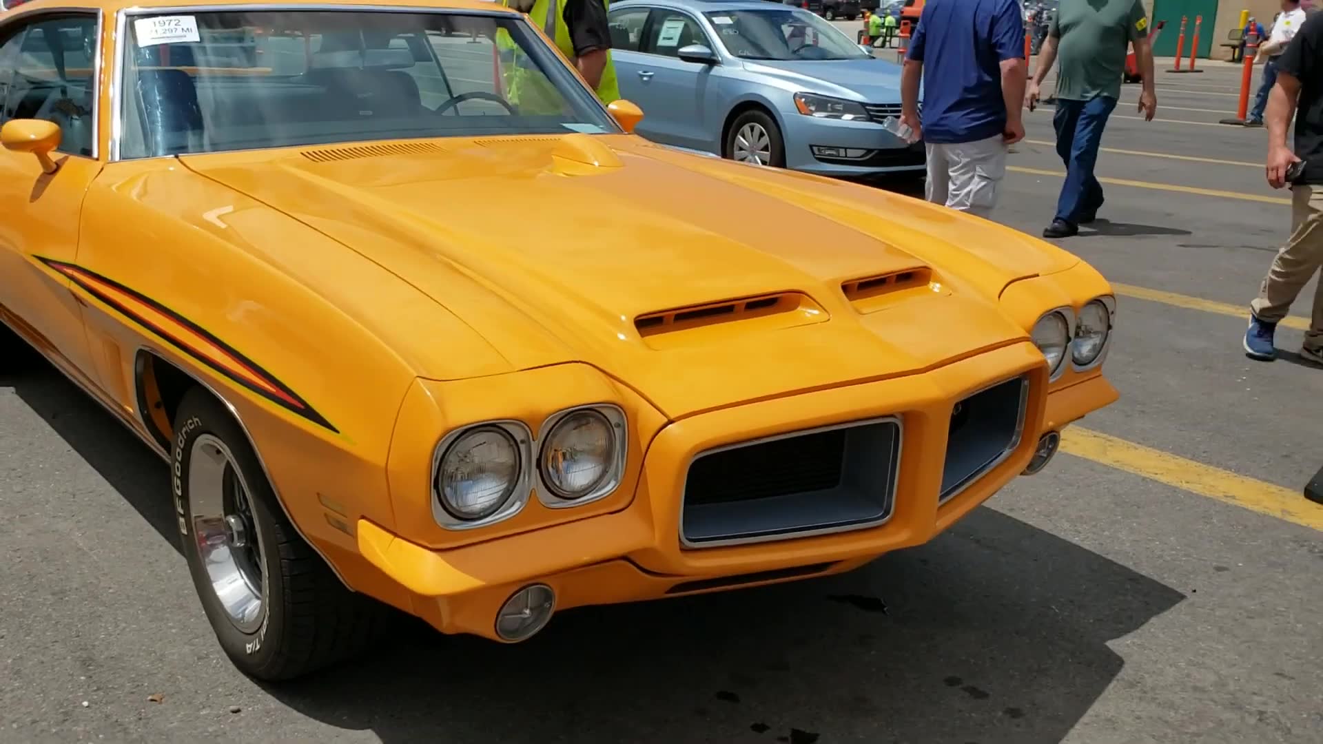 A rare Pontiac GTO Judge shows up at the dealer only auction and turns ...