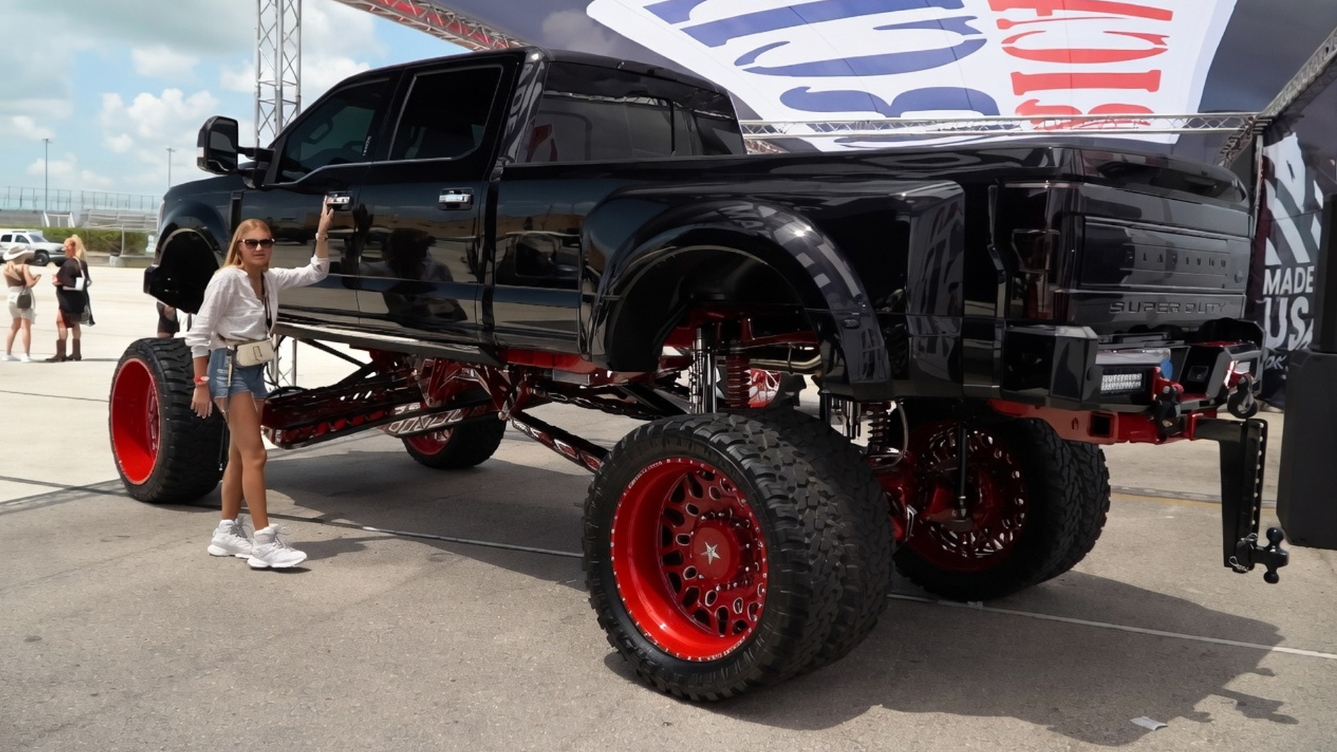 Las camionetas pickup más grandes que circulan en Miami