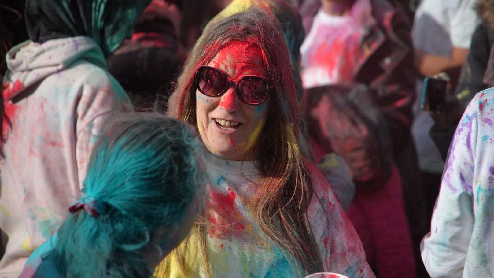 Crowds join Holi festival in celebration of colour and music