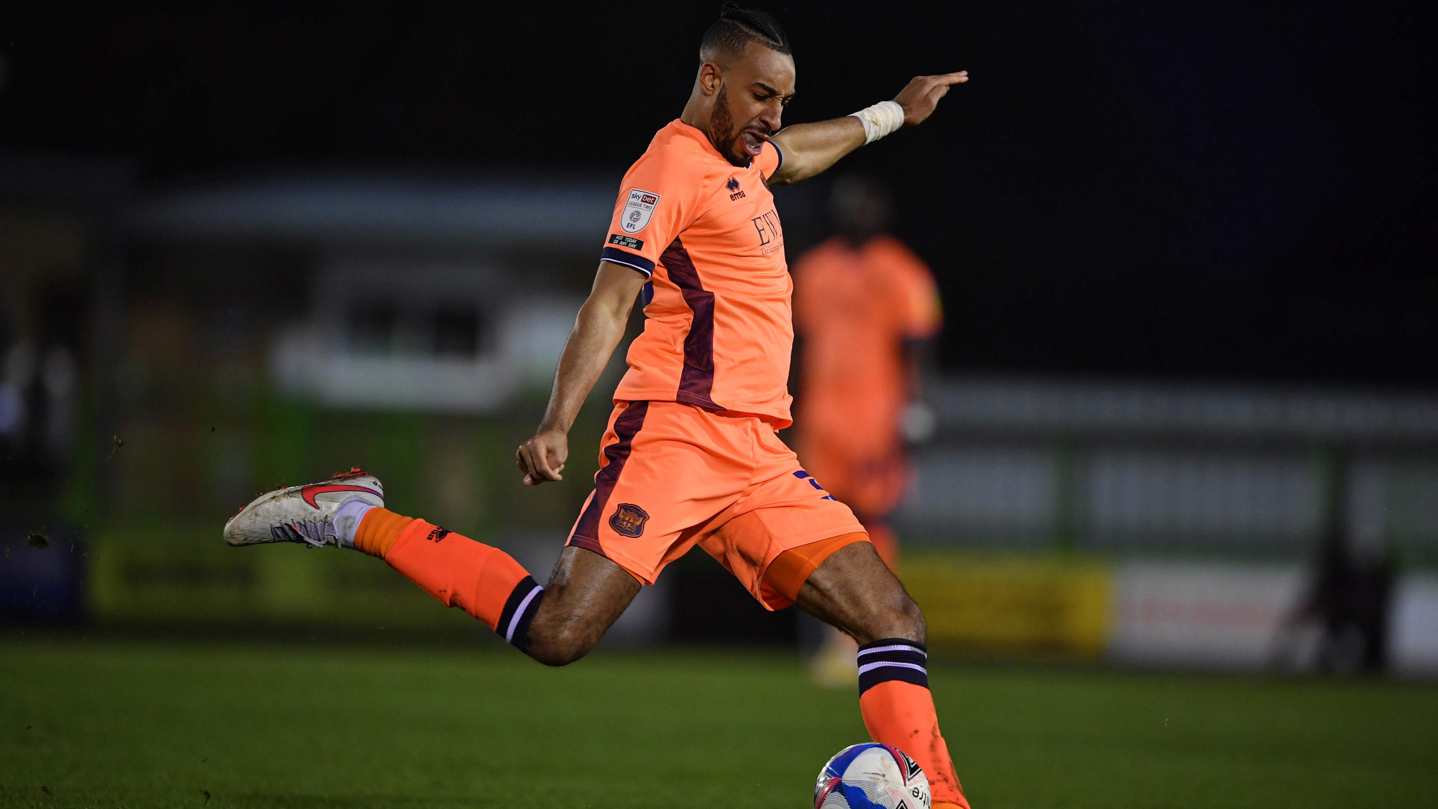 Wealdstone put five past Solihull to secure third successive victory