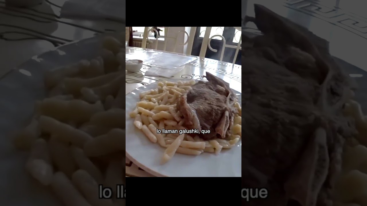 Probando la auténtica comida chechena 🍽️