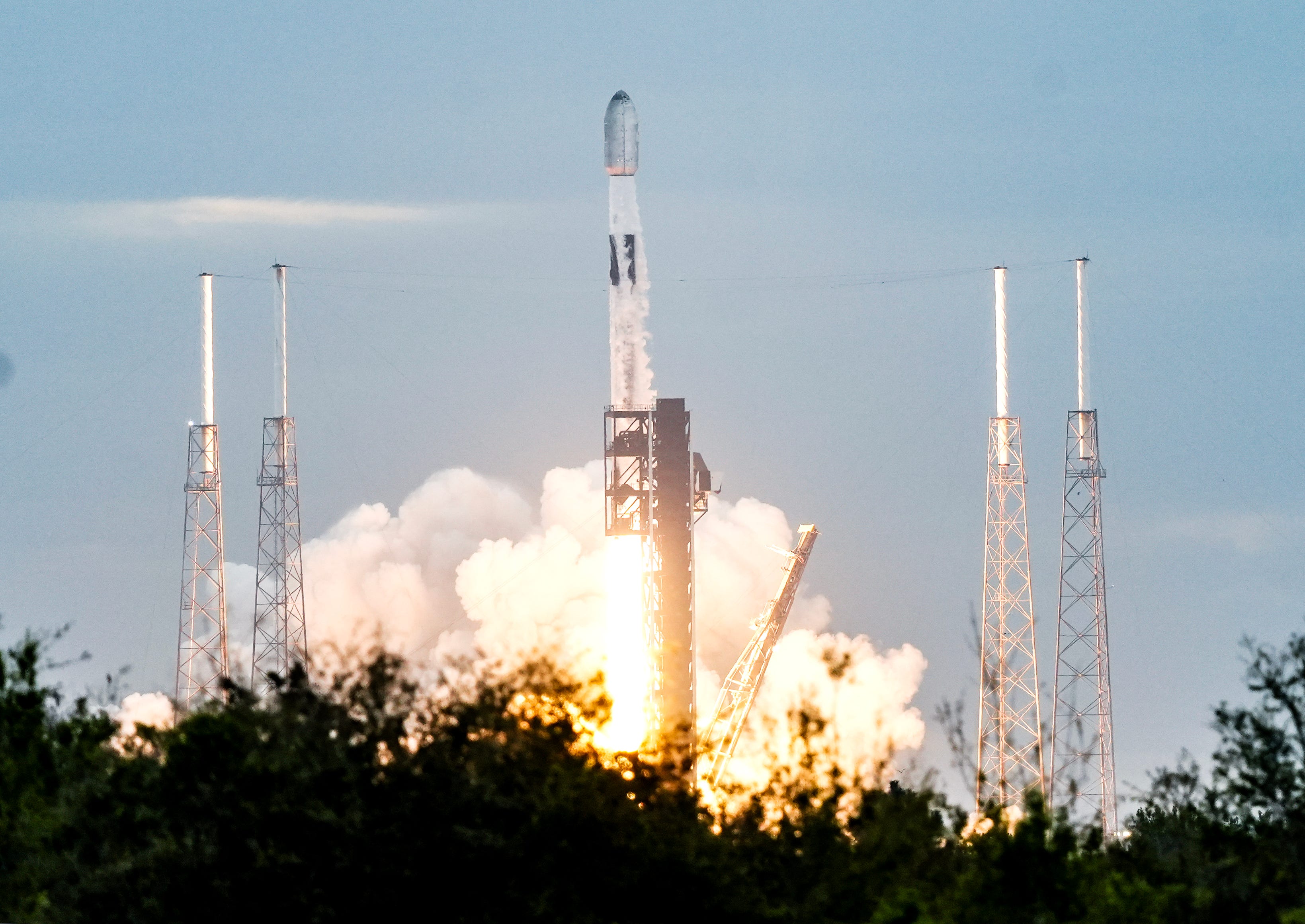 With 10K+ satellites in orbit, SpaceX targets Sunday for Starlink launch