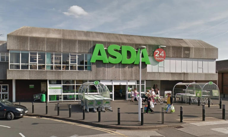 Police hunt 'masked men armed with blades' after fight outside Asda ...