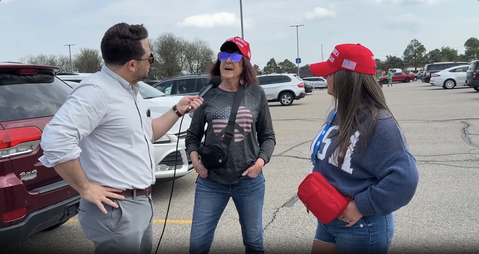 I found the truth about the MAGA hat! 🎩