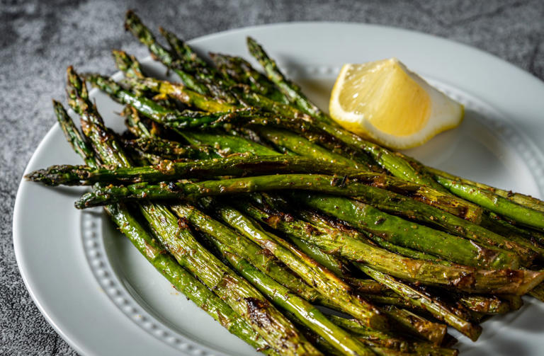 Is asparagus good for you? This may happen if you eat too much
