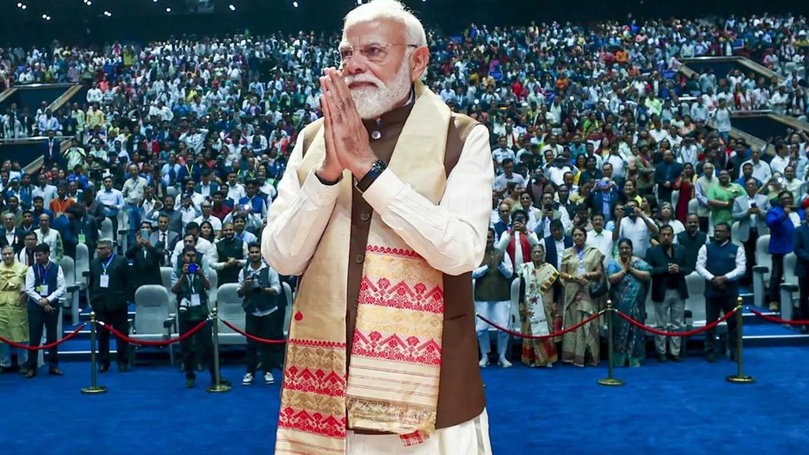 PM Modi alleges Mamata govt tried to sabotage Kolkata rally amid TMC ...