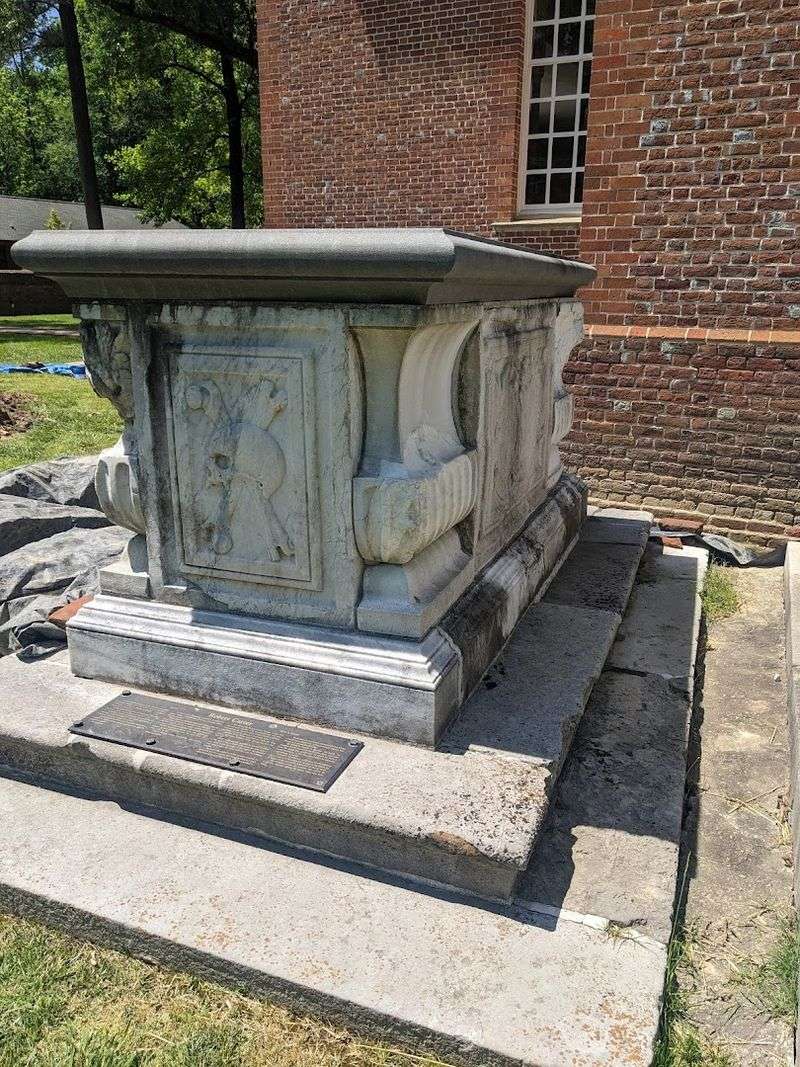 This historic brick church in Virginia dates back to 1735