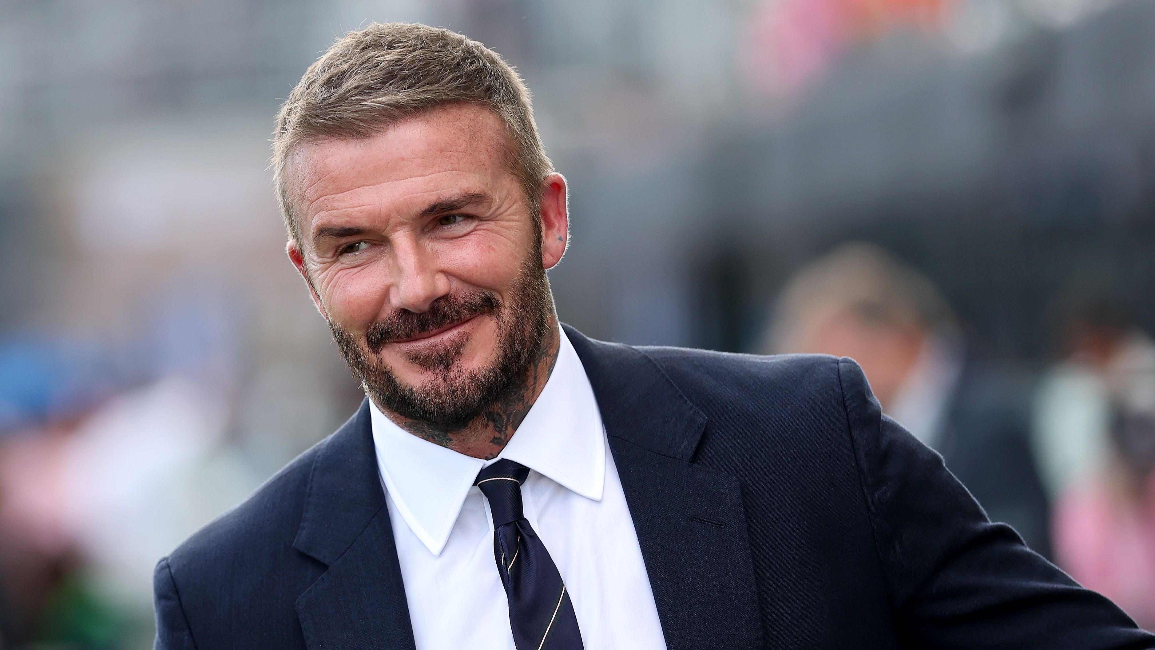 Rob Mac bizarrely reveals he made video call to David Beckham from ...