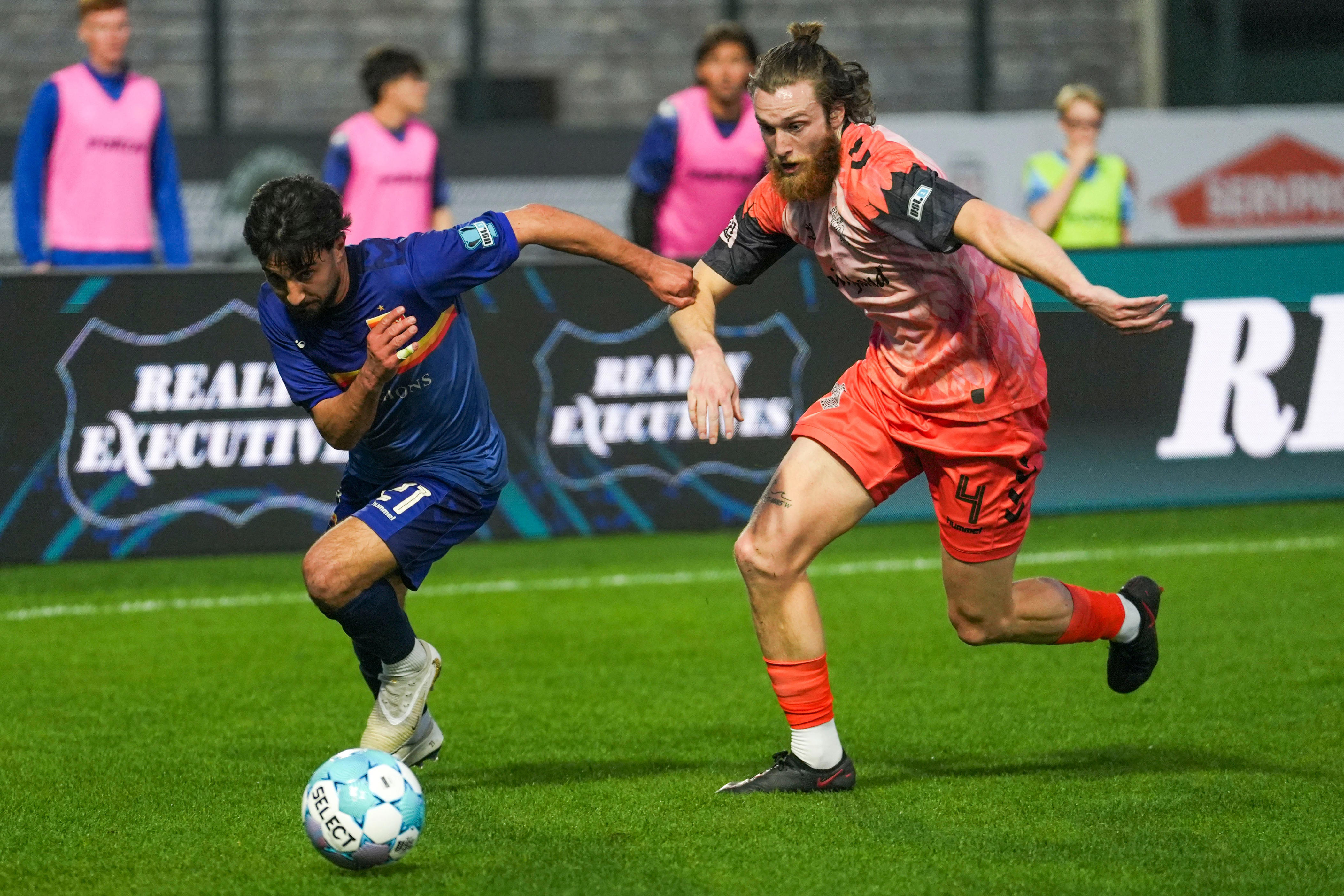 One Knox SC can’t carry home win streak into 2026, dropping opener 2-1