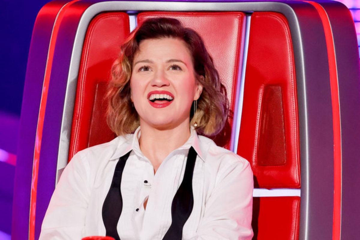 Kelly Clarkson misses battle rounds on 'The Voice' after ex-husband's death