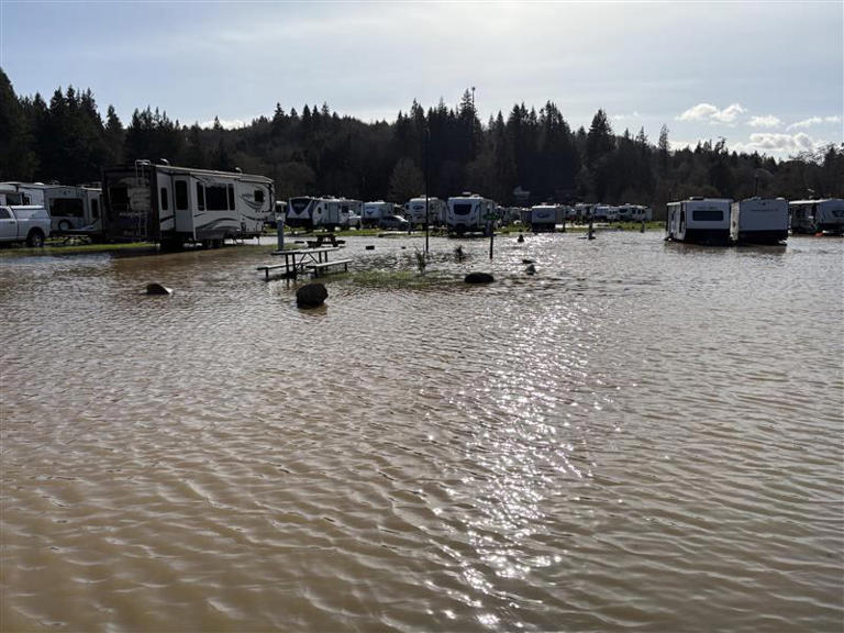 Latest updates: Clatskanie RV park flood displaces 20, landslides continue