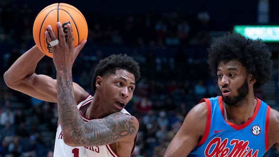 Razorbacks survive Rebels' Cinderella bid, advance to SEC title game