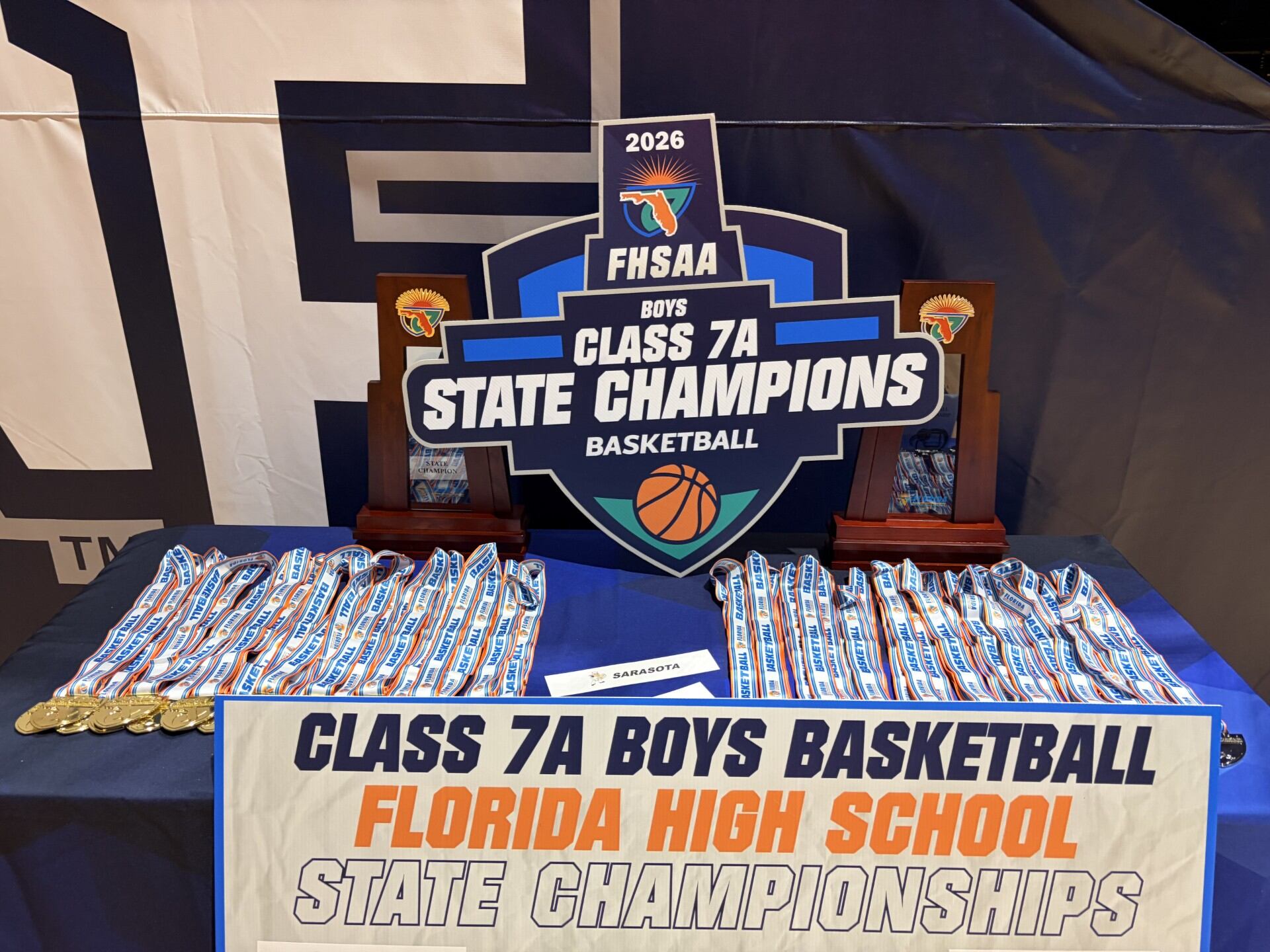 Columbus Explorers beat Sarasota High School Sailors 53-50 in Class 7A ...
