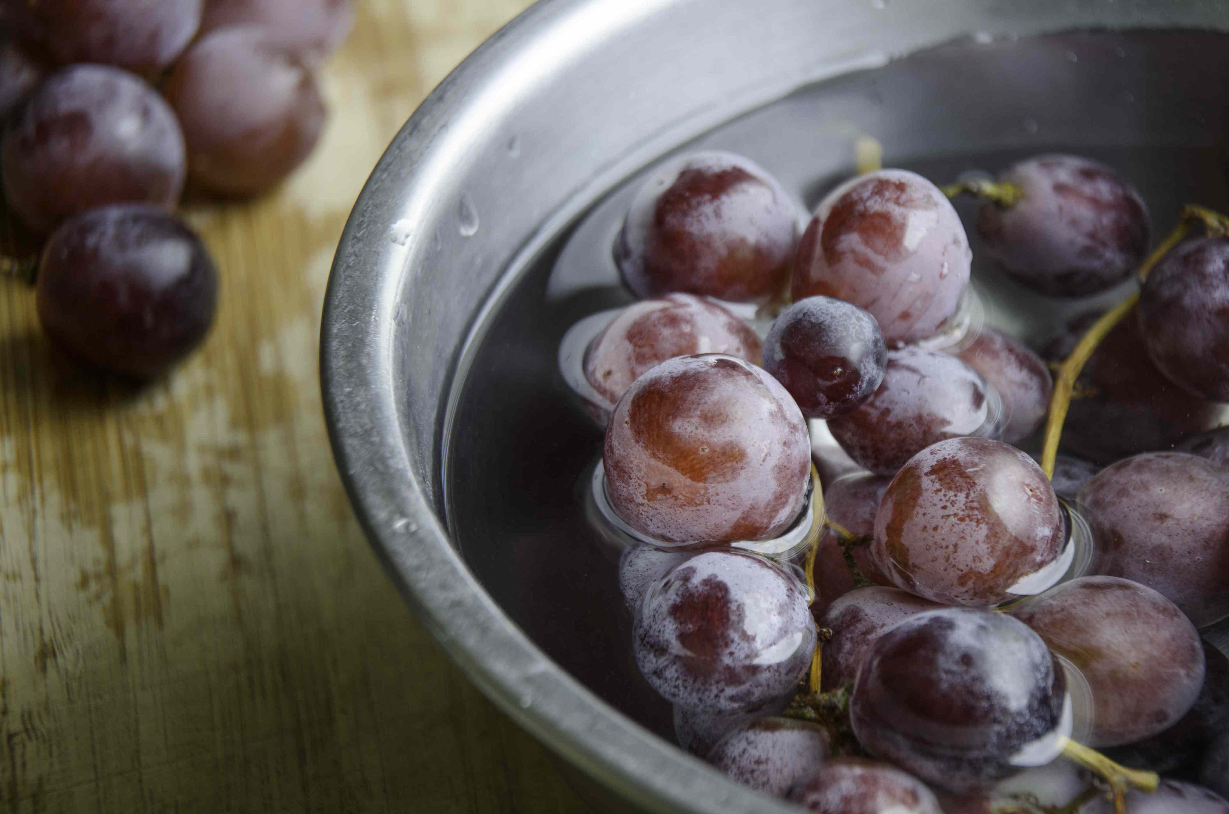 Is baking soda the best way to wash fruit? A food safety expert weighs in