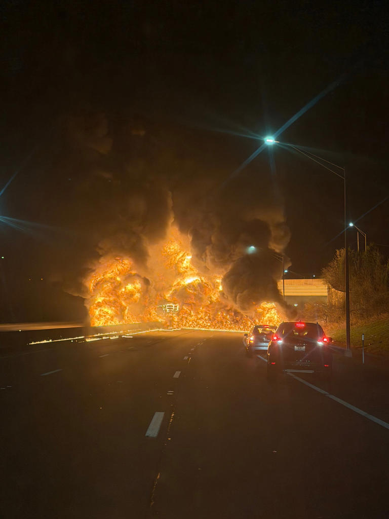I-471 reopens after 2 people hospitalized in tanker truck fire in NKY