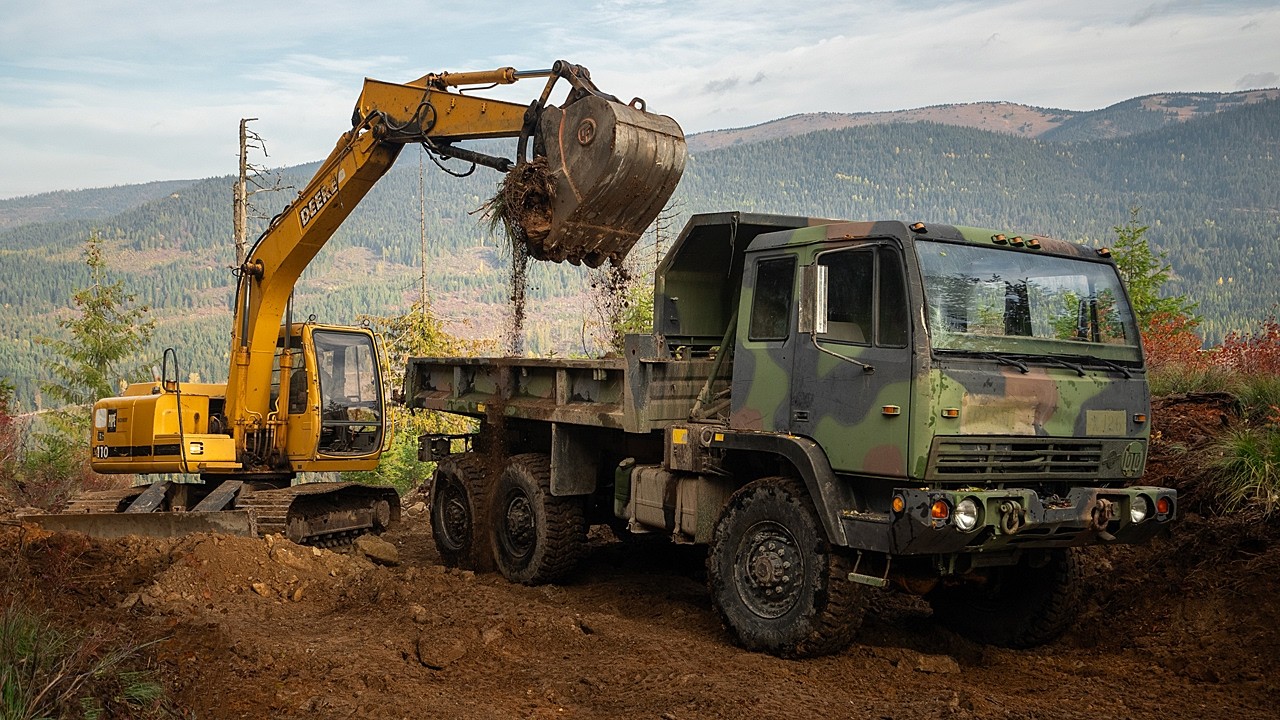 Watch me drive a 6x6 truck off-grid