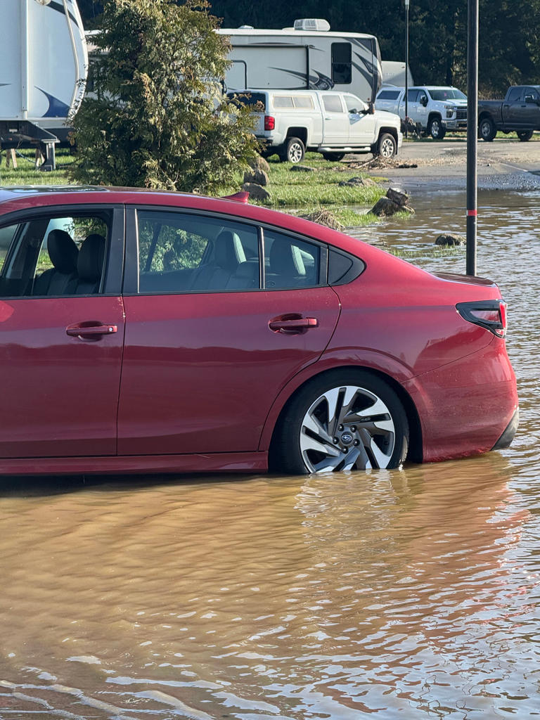 Latest updates: Clatskanie RV park flood displaces 20, landslides continue