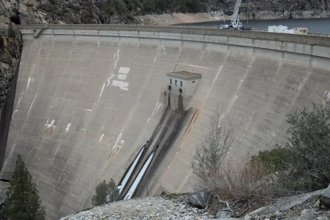 Forgotten infrastructure: The 4,000 dams scientists say are ticking ...