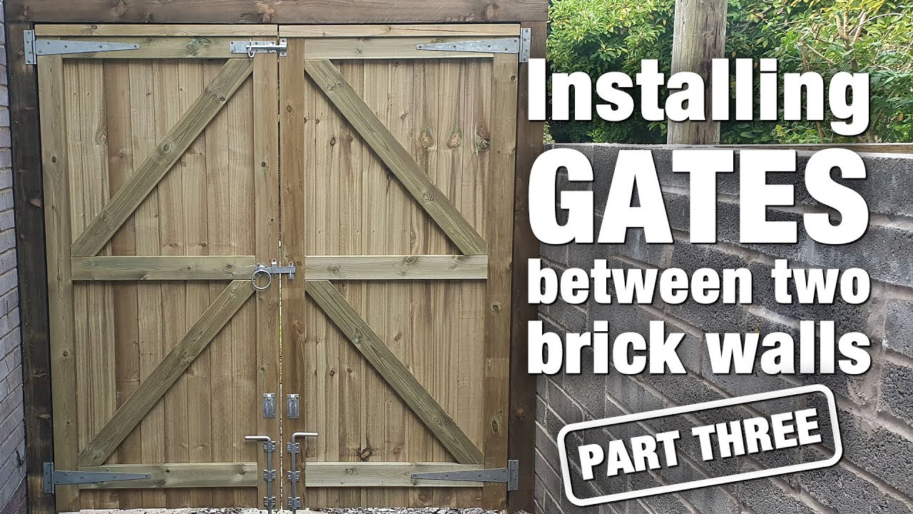 How to fit a gate between two walls easily