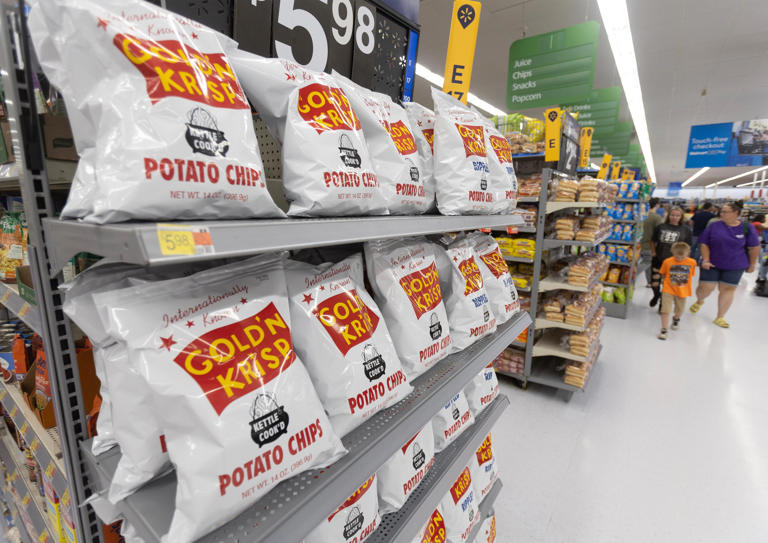 The Gold'N Krisp potato chips story is a family affair