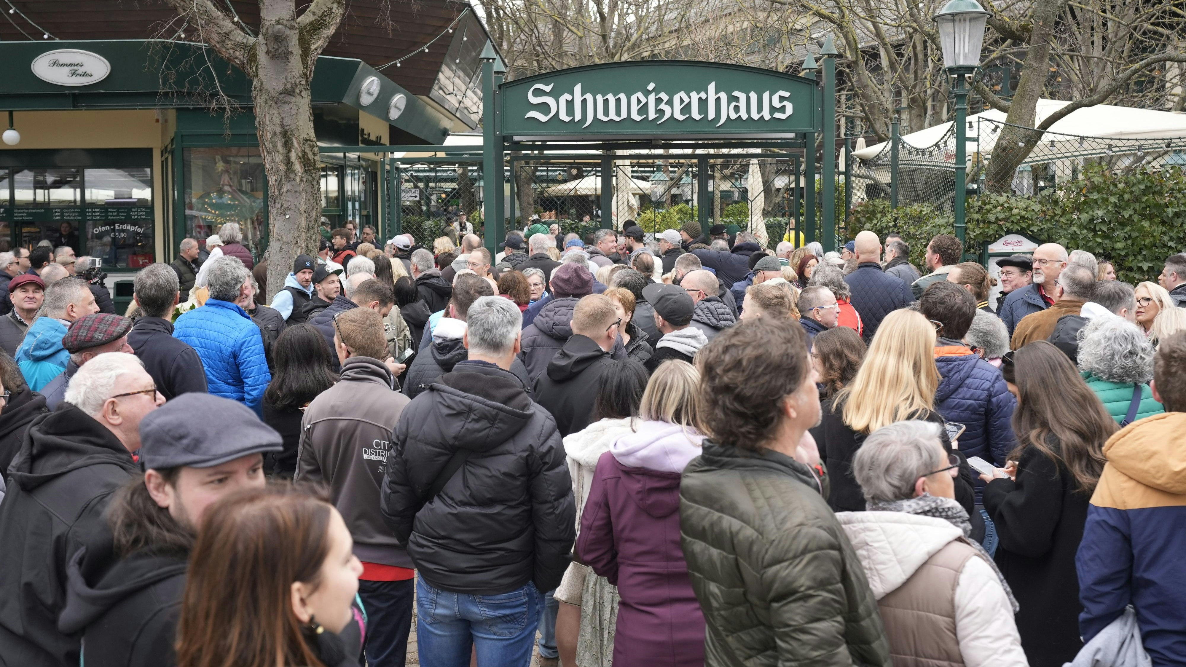 Schweizerhaus-Eröffnung 2026