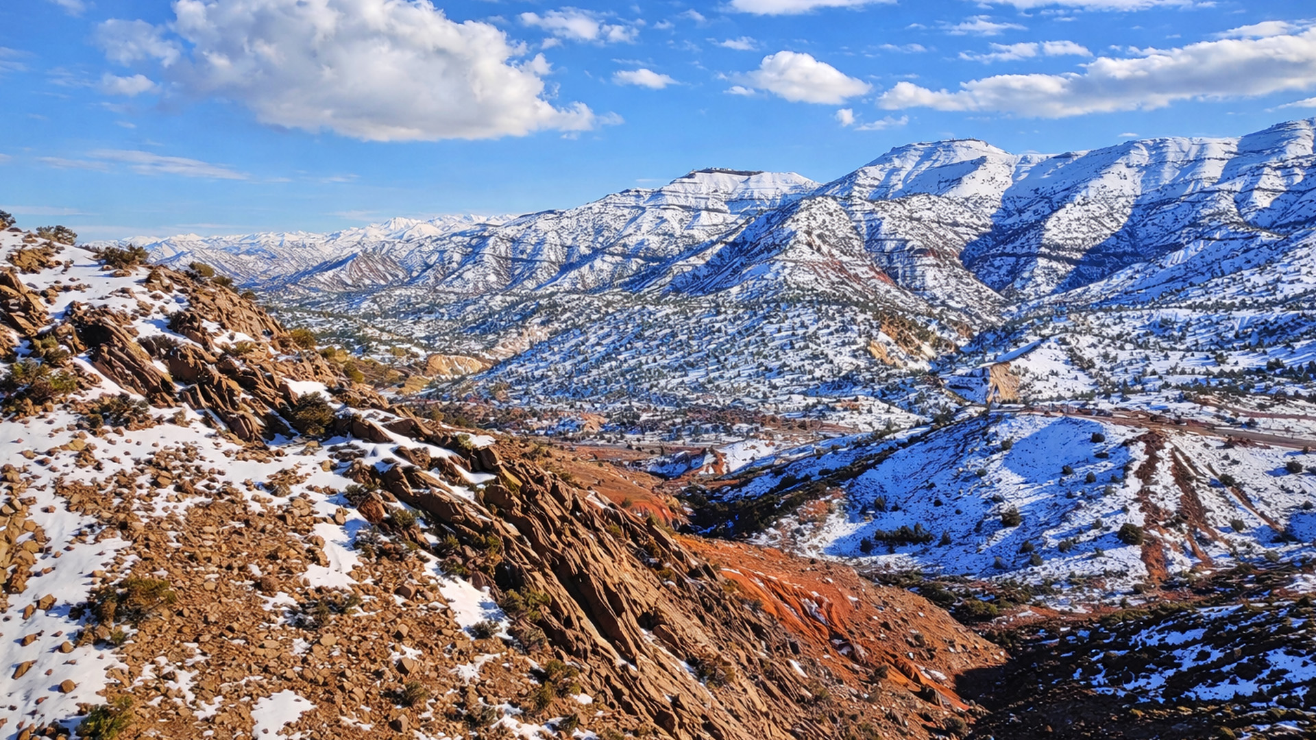 Cordilheira do Alto Atlas: As montanhas imponentes do Marrocos