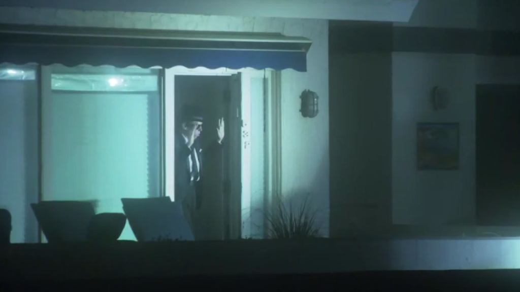 Body found inside Hermosa Beach home after hours-long standoff with ...