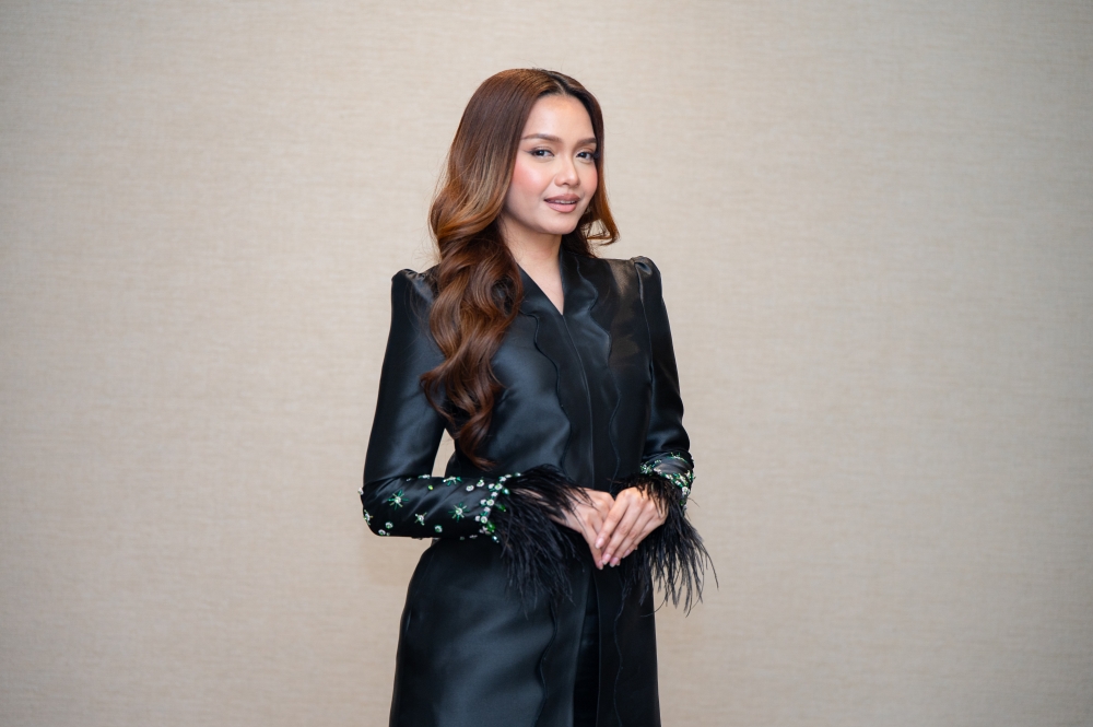 Local actress and singer Azira Shafinaz on being in 'Tarung: Unforgiven ...