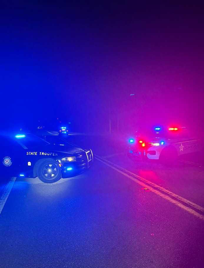 Crash closes Martin Highway in Palm City