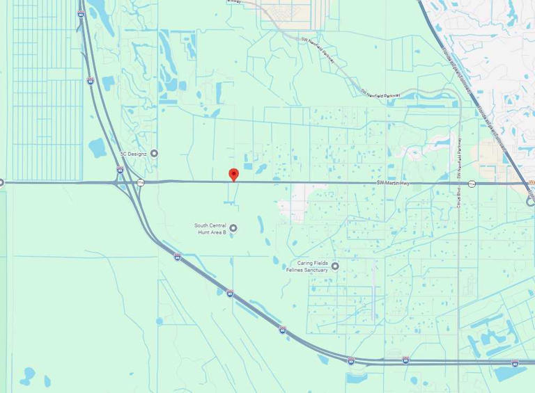 Crash closes Martin Highway in Palm City