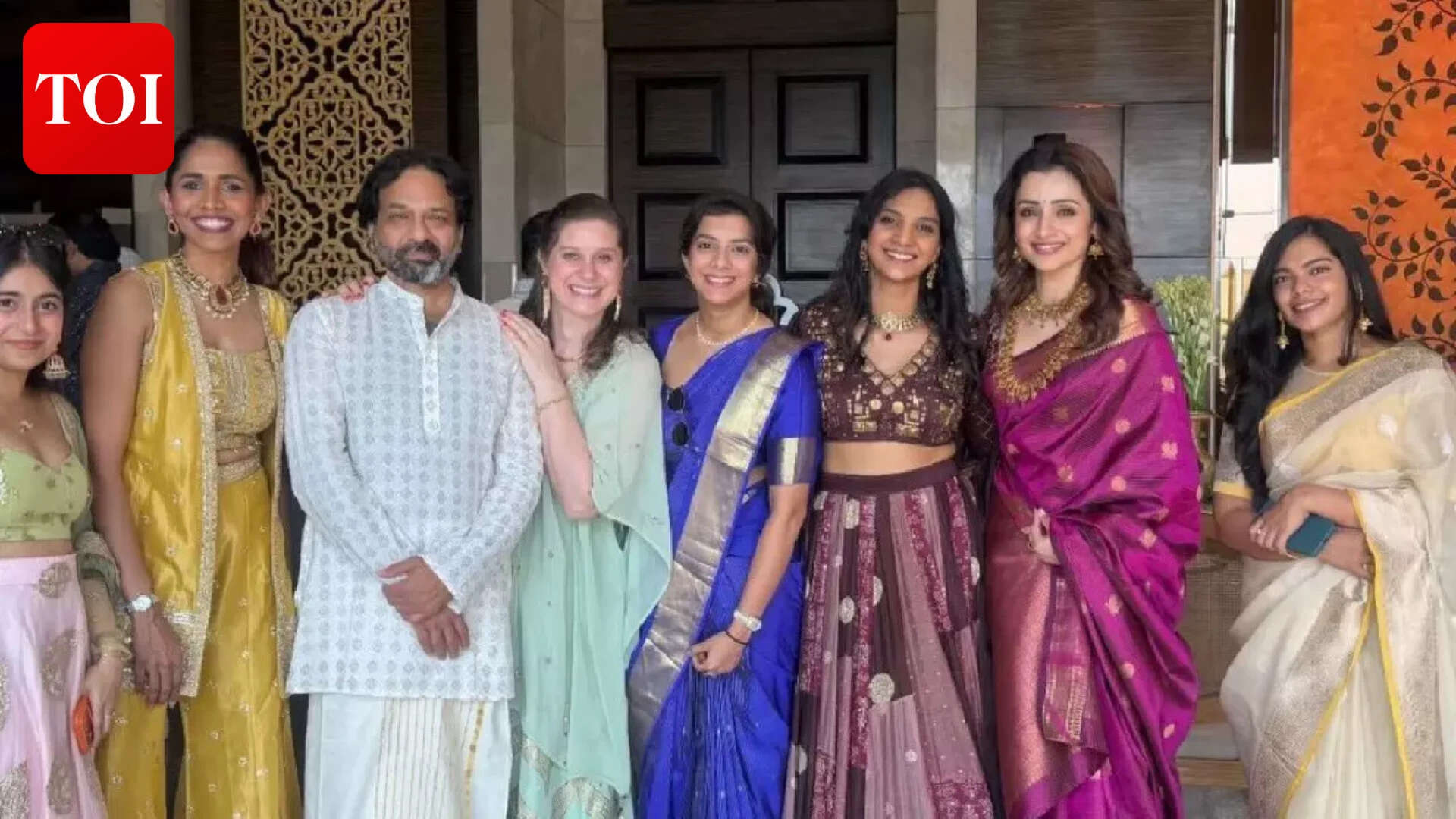Trisha spotted with Parthiban’s daughter Keerthana at a wedding after ...