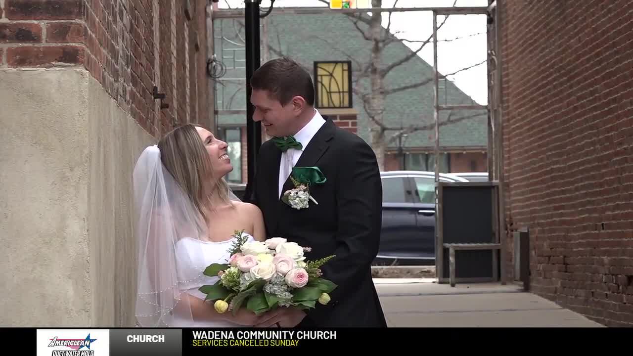‘Absolutely shocked’ couple wins free wedding at annual Wee Parade