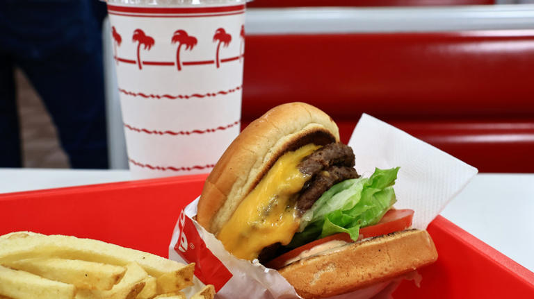 Five Guys vs In-N-Out: Which chain uses higher-quality beef?