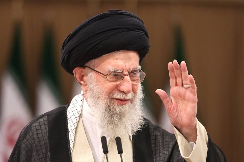 Iran's new supreme leader 'flies to Russia for surgery' after Putin ...