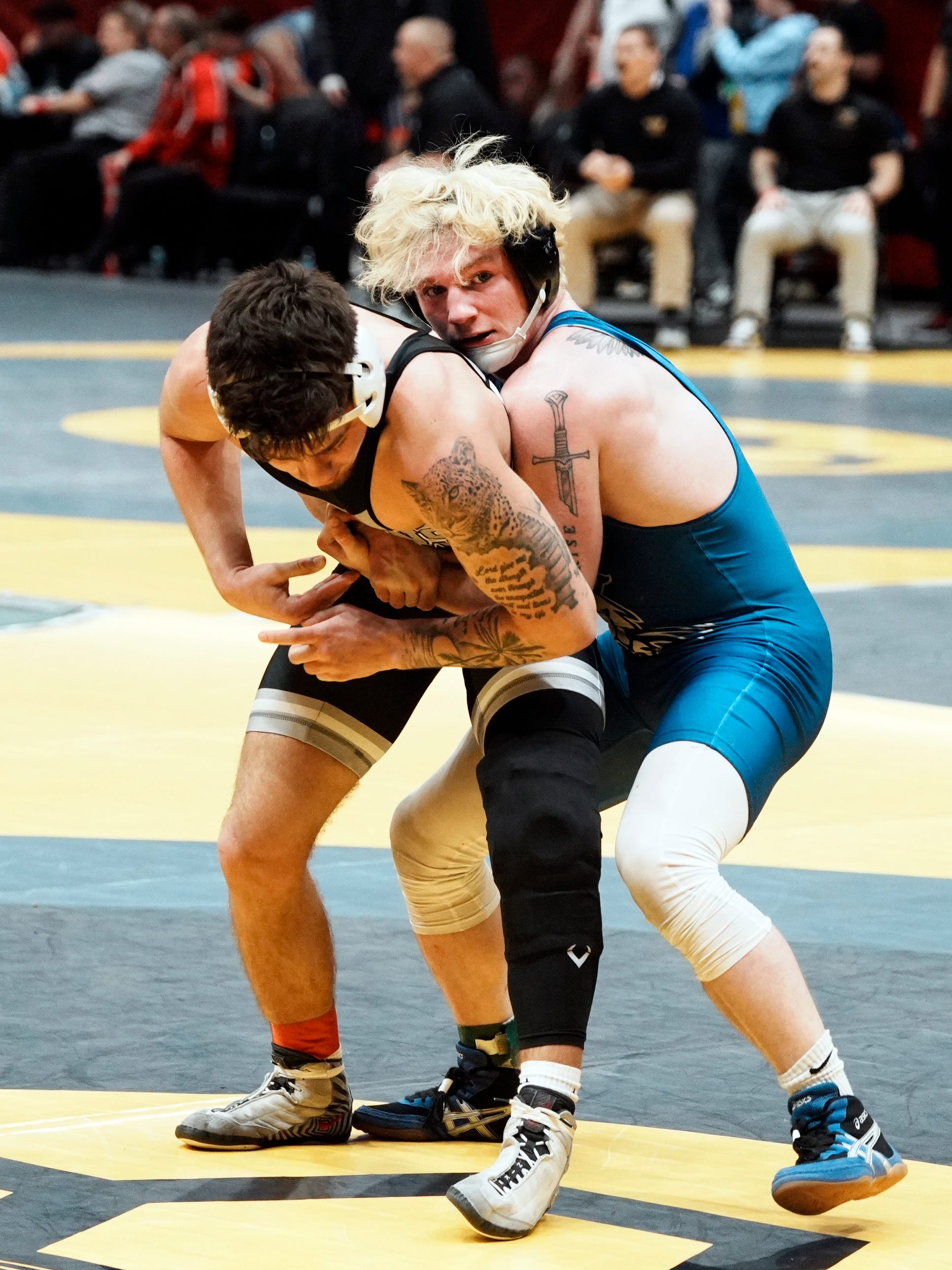 Live results from the 2026 OHSAA Division II wrestling tournament