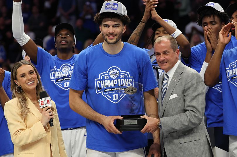 Duke basketball star's confused reaction after winning MVP sums him up