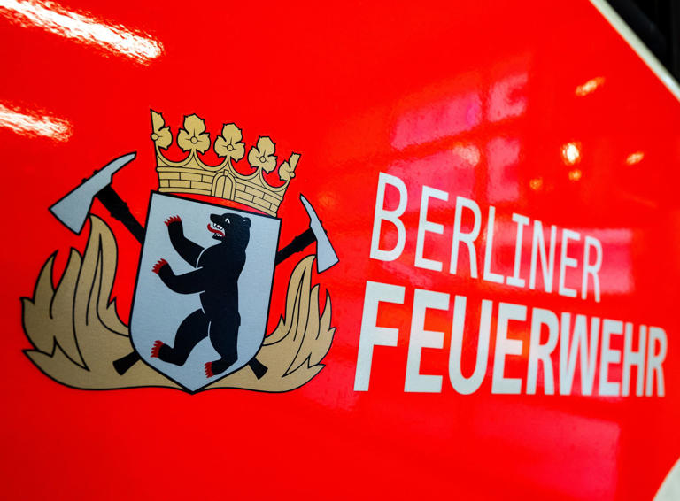 Brand in Seniorenheim in Berlin - Rettungswege verraucht